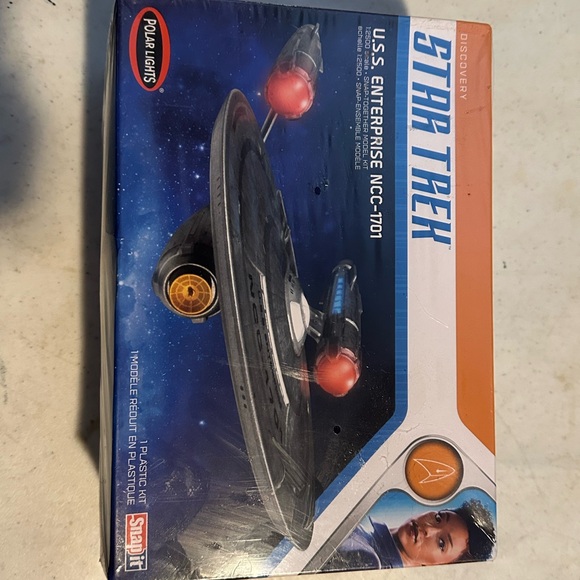 Star Trek | Other | Star Trek Models 3 | Poshmark